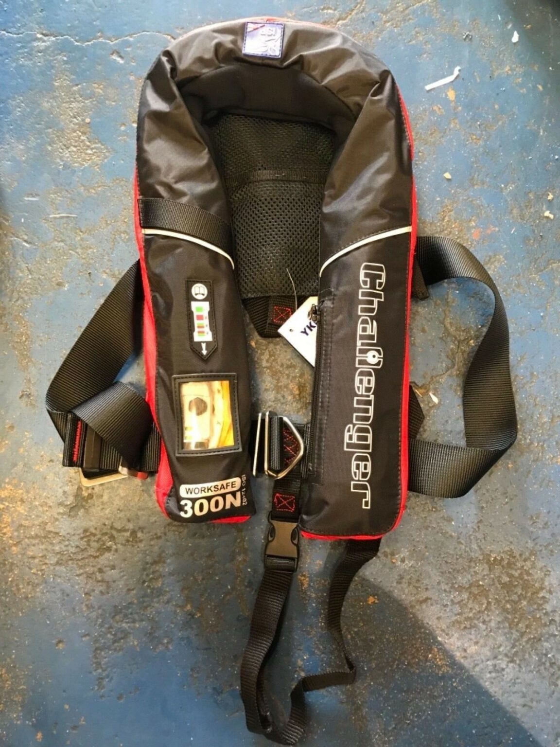 Challenger worksafe 320 pro 300N Life Jacket um black – Newline Chandlery